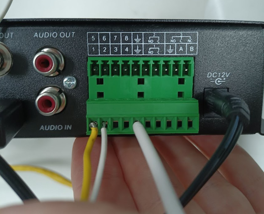 Streambox: Changing Views With Alarm Contacts – ICRealtime